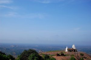 5 Must Do Treks Near Bangalore: For An Amazing One Day Trip!